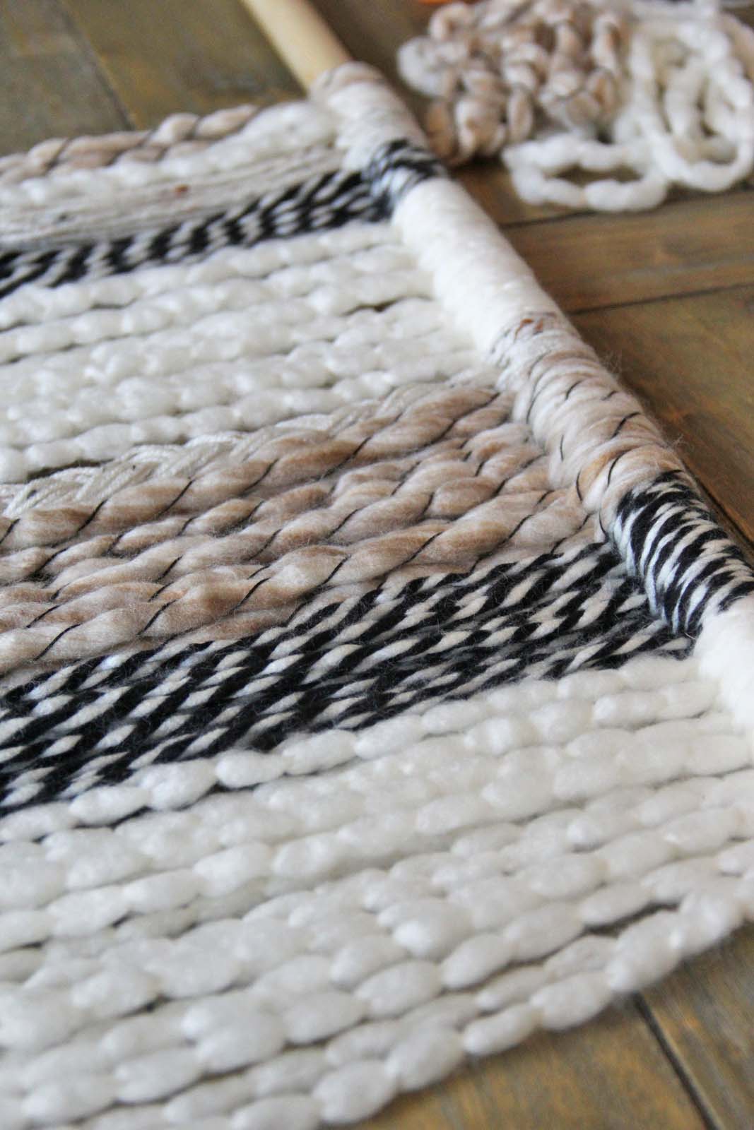 DIY Boho Yarn Wall Art - craft - Little Miss Momma