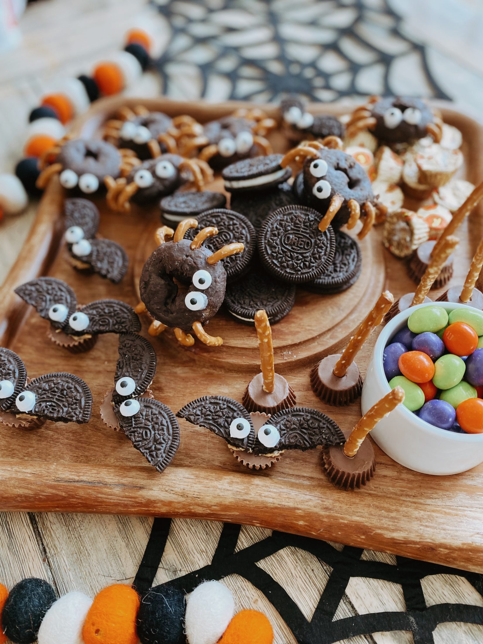 HALLOWEEN PARTY ROUNDUP - celebrate, Main Dish - Little Miss Momma