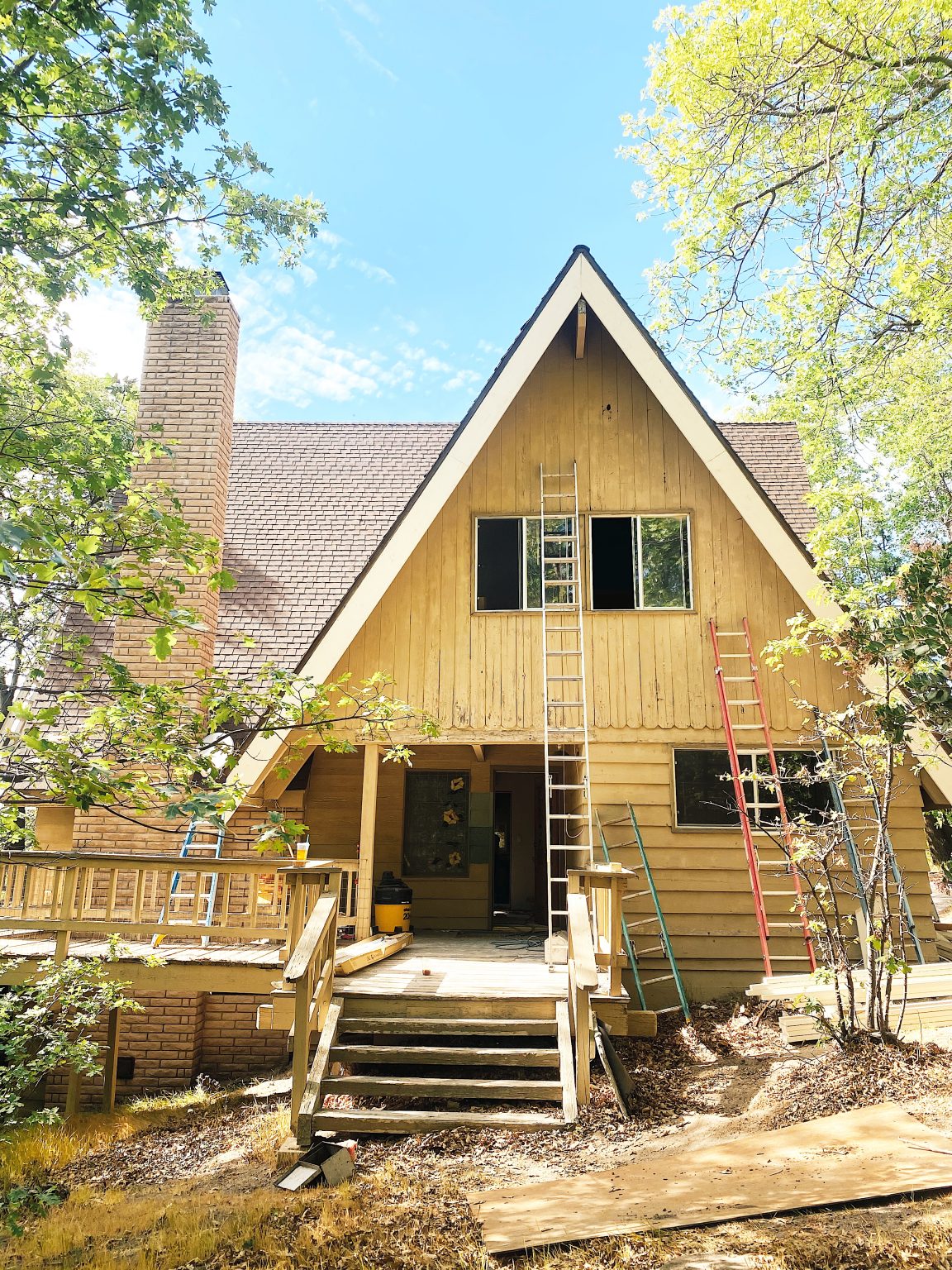 Lake Arrowhead Cabin Paint Colors (Interior and Exterior) - Make, nest ...